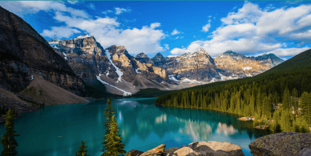 The Beach Report: Best Lakes in BC for Swimming | Zolo